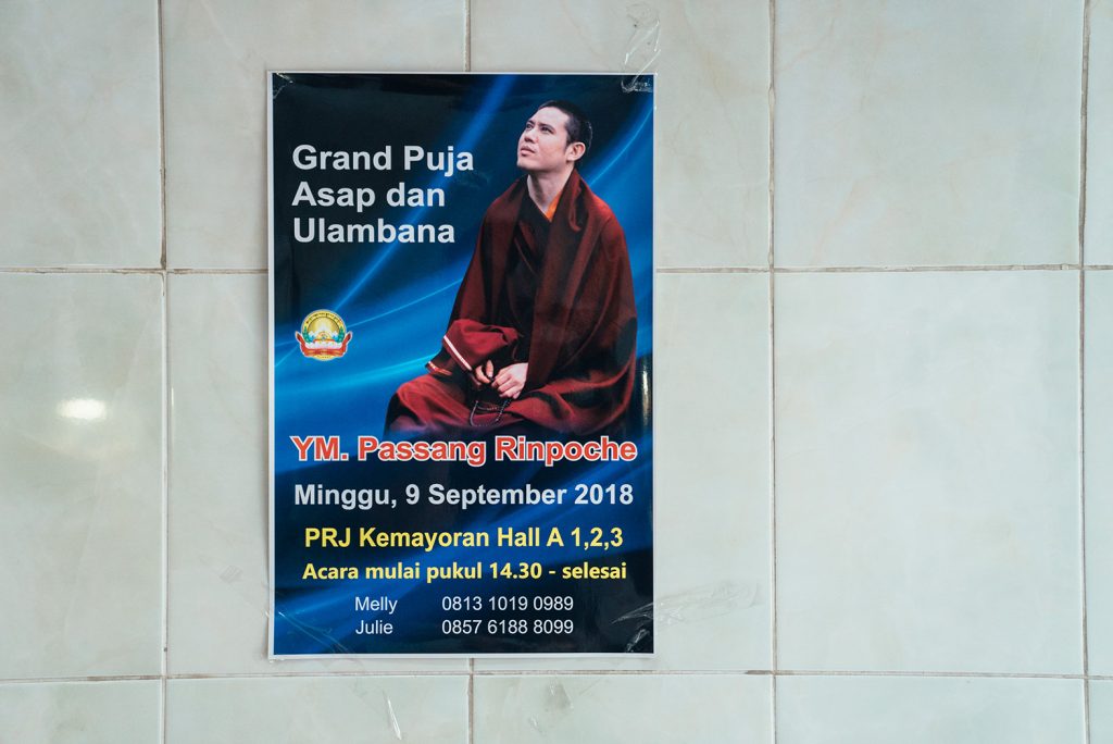 Places to Go: Mie Udang Singapore Mimi - Whiteboard Journal